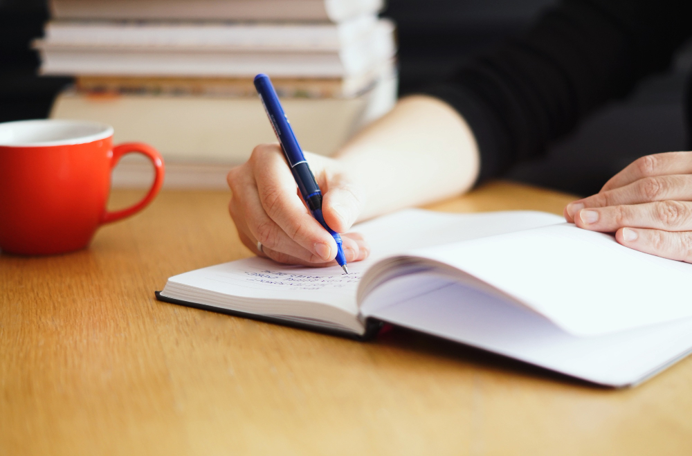 How to Write an Academic Journal? - Research Partner